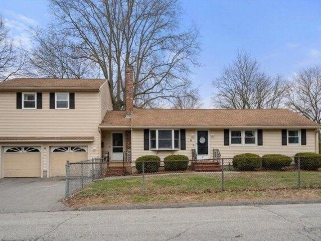 house with 4 bedroom, Lowell MA DLS102962364