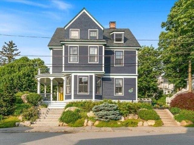 house with 4 bedroom, Lowell MA DS102343901