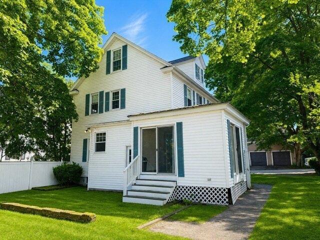house with 4 bedroom, Lowell MA ES103622078