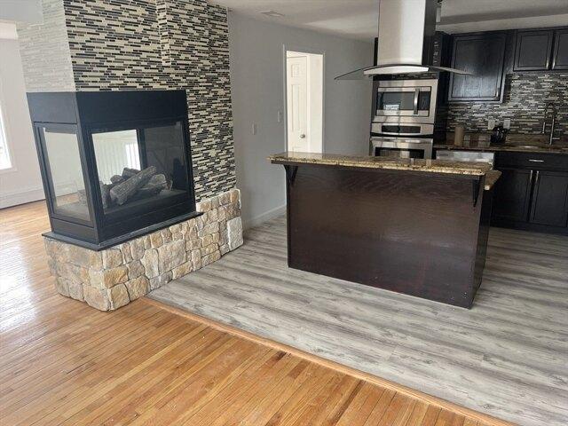 house with 4 bedroom, Lowell MA ES103016237