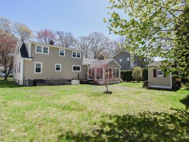 house with 4 bedroom, Lowell MA ES103222785
