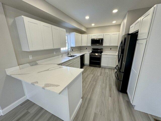 house with 4 bedroom, Lowell MA ES104543525