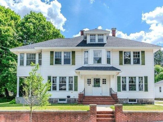 house with 4 bedroom, Lowell MA ES105040540