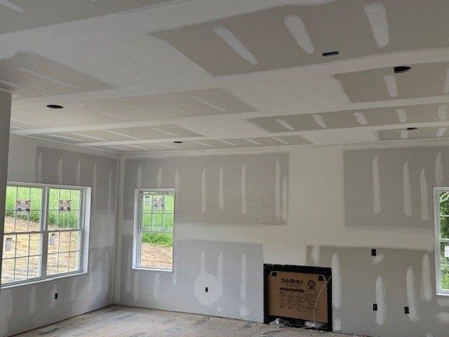 house with 4 bedroom, Lunenburg MA DS103223041