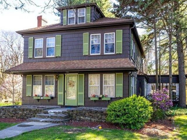 house with 4 bedroom, Lunenburg MA DS104008925