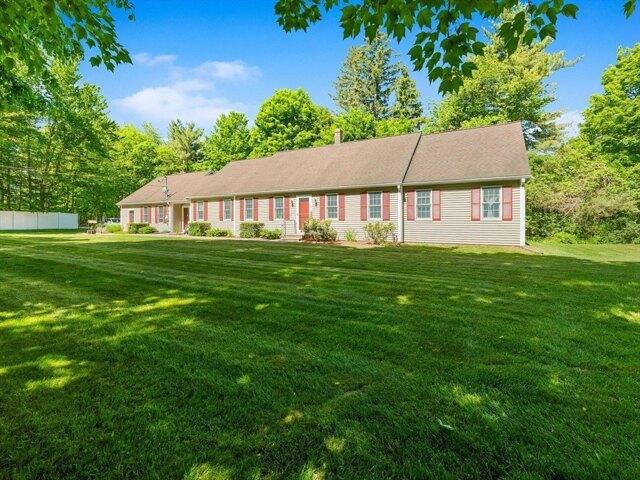 house with 4 bedroom, Lunenburg MA DS104044625
