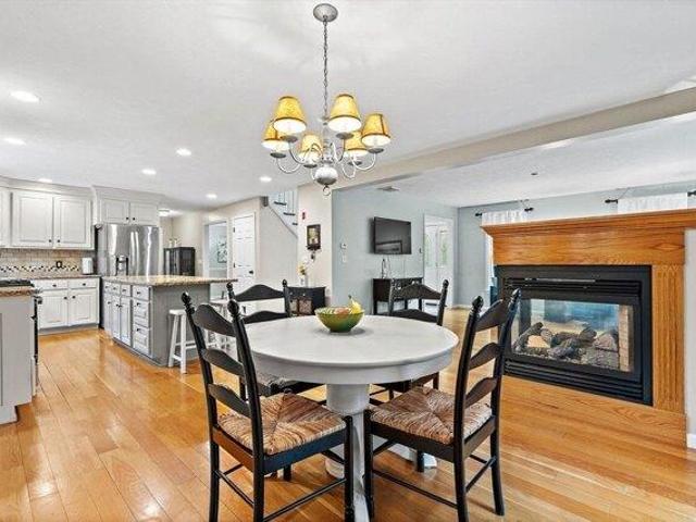 house with 4 bedroom, Lunenburg MA ES103220650