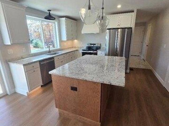 house with 4 bedroom, Lunenburg MA ES104808383