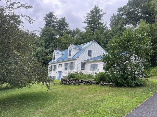 house with 4 bedroom, Lunenburg MA ES104810604