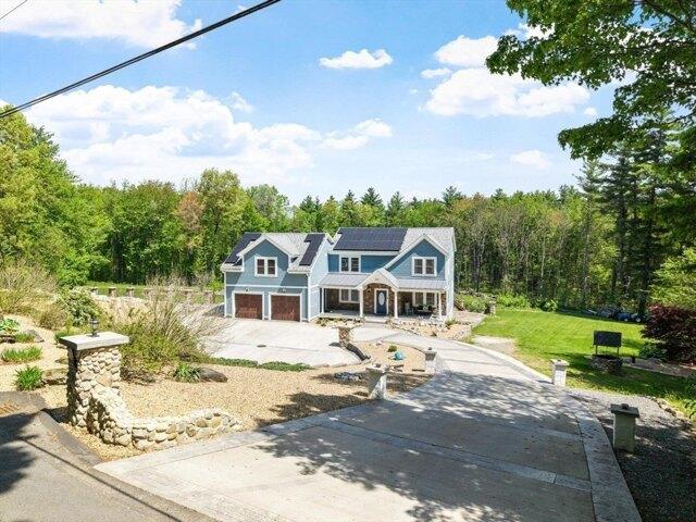 house with 4 bedroom, Lunenburg MA ES105160277