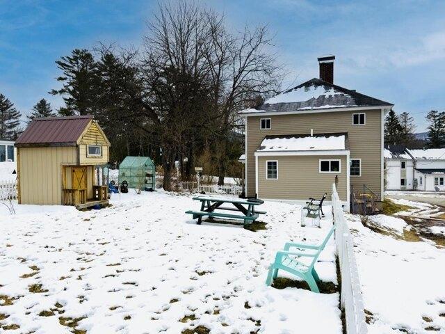 house with 4 bedroom, Lunenburg VT DS102028470