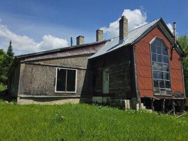 house with 4 bedroom, Lunenburg VT DS104190207