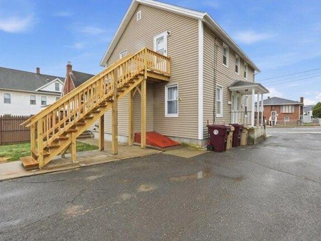 house with 4 bedroom, Ludlow MA DS102118859