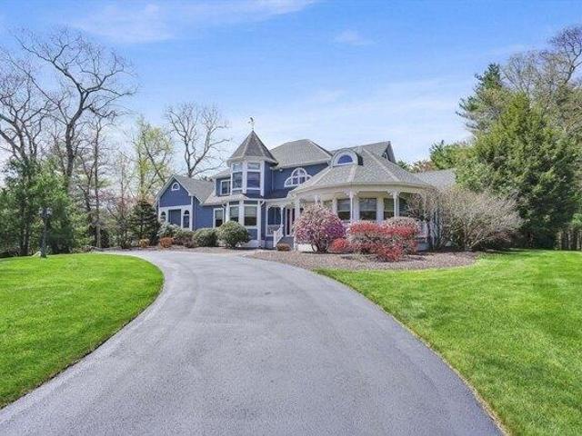 house with 4 bedroom, Ludlow MA ES103431302