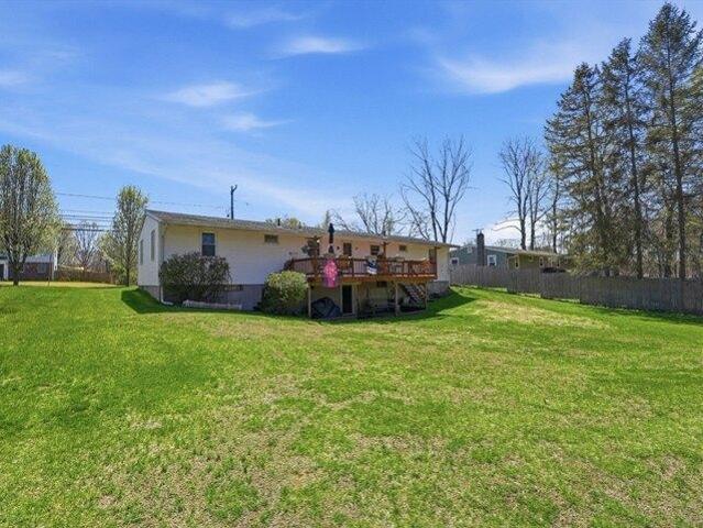house with 4 bedroom, Ludlow MA ES103247461
