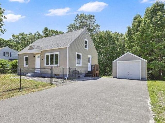 house with 4 bedroom, Ludlow MA ES104870197