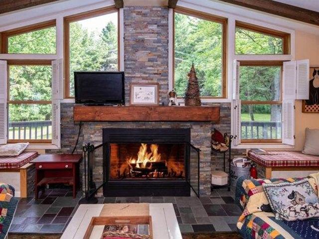 house with 4 bedroom, Ludlow VT ES105537141