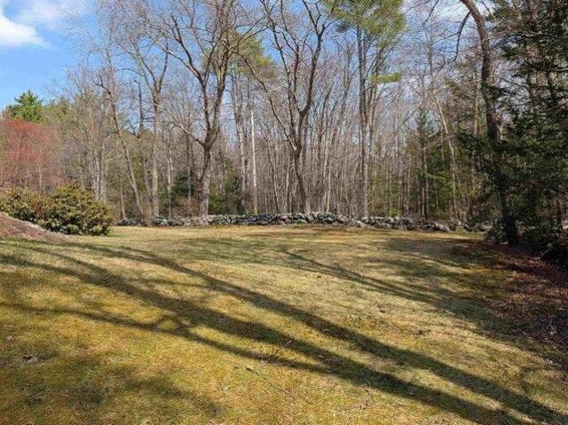 house with 4 bedroom, Lyndeborough NH DS102632237