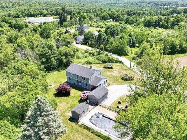 house with 4 bedroom, Lyndeborough NH ES103186374