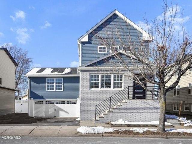 house with 4 bedroom, Lyndhurst NJ DLS102762264