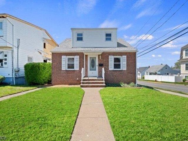 house with 4 bedroom, Lyndhurst NJ DLS102799846