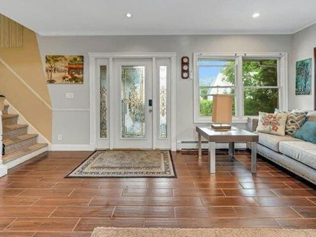 house with 4 bedroom, Lyndhurst NJ ES104478264