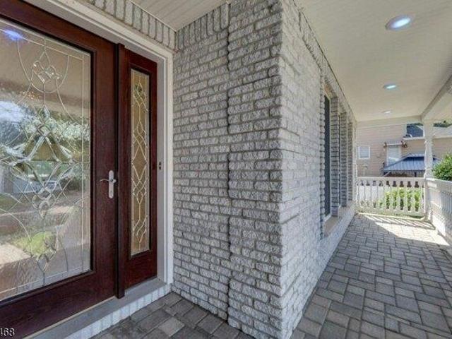 house with 4 bedroom, Lyndhurst NJ ES105513882