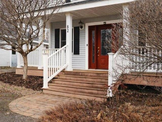 house with 4 bedroom, Lyndon VT DS102061747