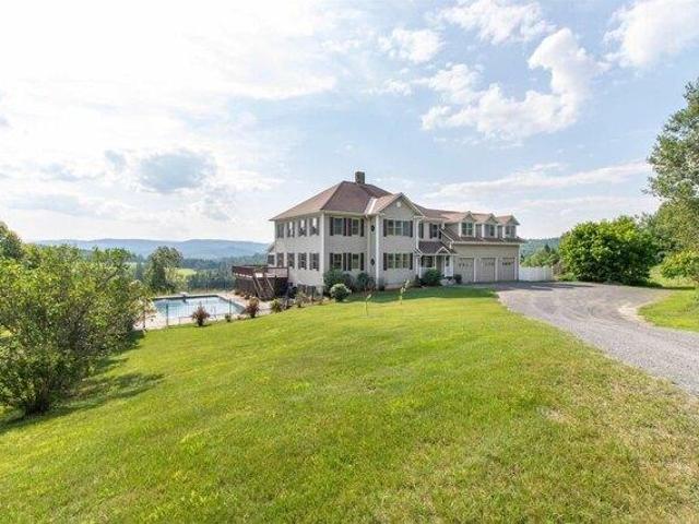 house with 4 bedroom, Lyndon VT DS104153819
