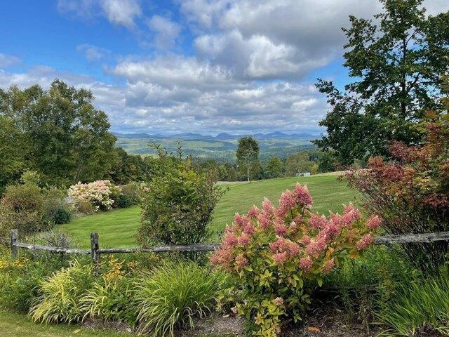 house with 4 bedroom, Lyndon VT ES105573852