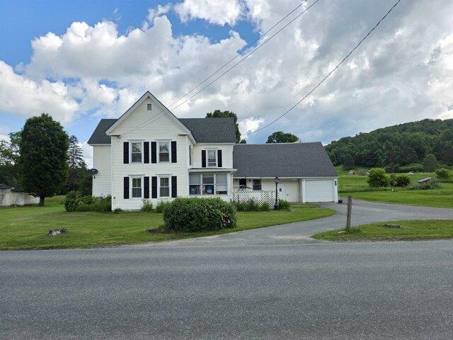 house with 4 bedroom, Lyndon VT ES105141616