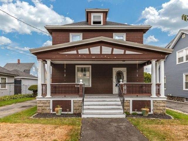 house with 4 bedroom, Lynn MA DLS102344467
