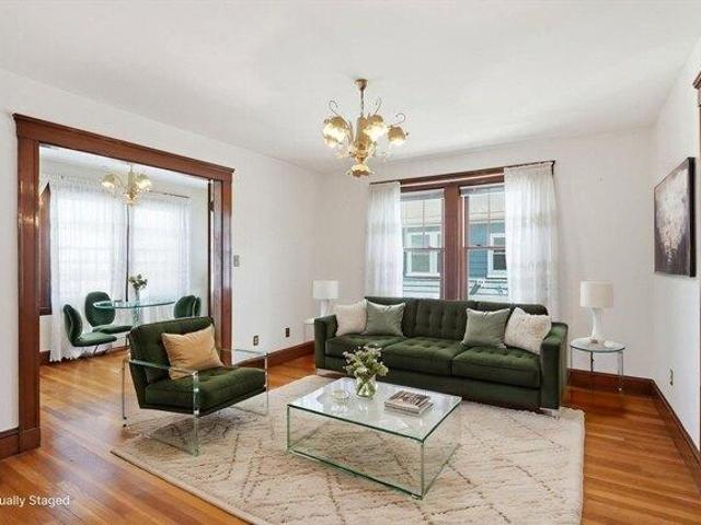 house with 4 bedroom, Lynn MA DS102633423