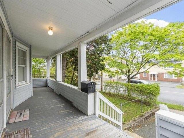 house with 4 bedroom, Lynn MA DS102828397
