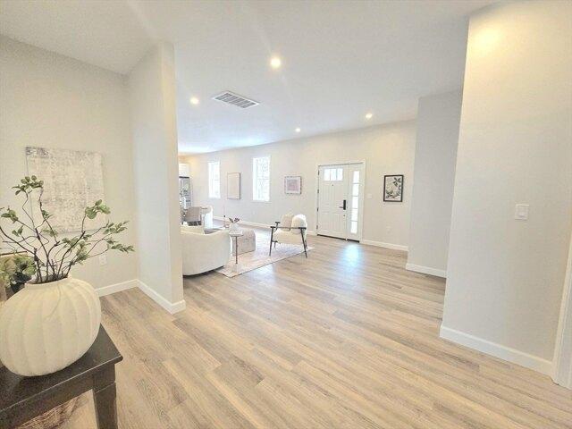 house with 4 bedroom, Lynn MA DS103807619