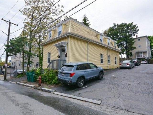 house with 4 bedroom, Lynn MA DS103809280