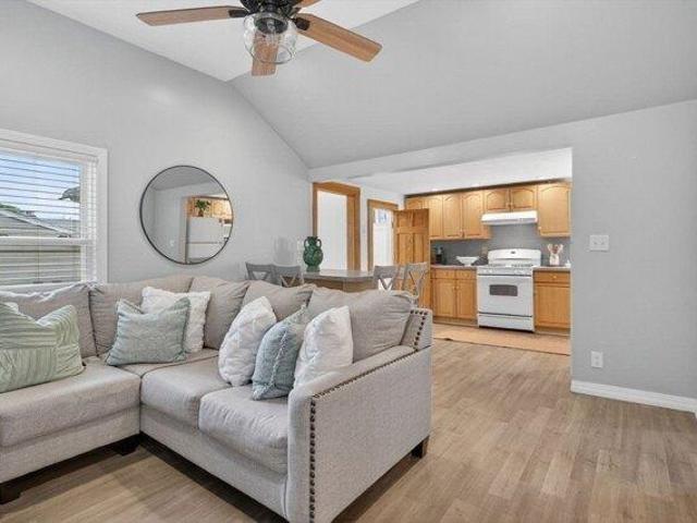 house with 4 bedroom, Lynn MA ES104011215