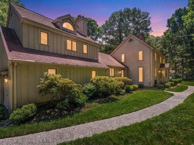 house with 4 bedroom, Lynnfield MA DS104296757