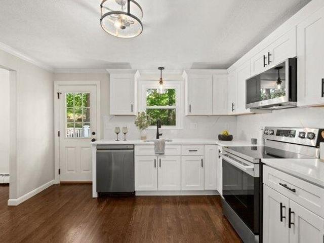 house with 4 bedroom, Lynnfield MA ES103439706