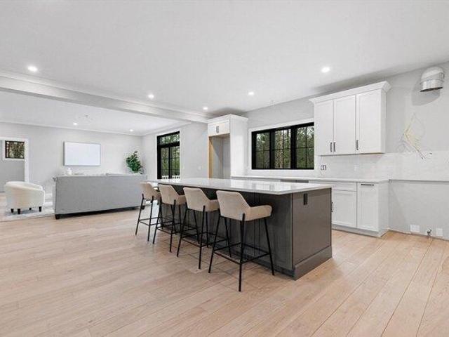 house with 4 bedroom, Lynnfield MA ES105082906
