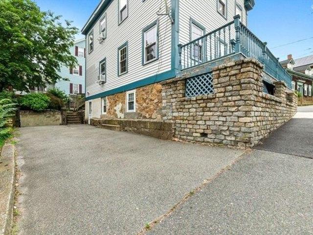 house with 4 bedroom, m MA ES104376942