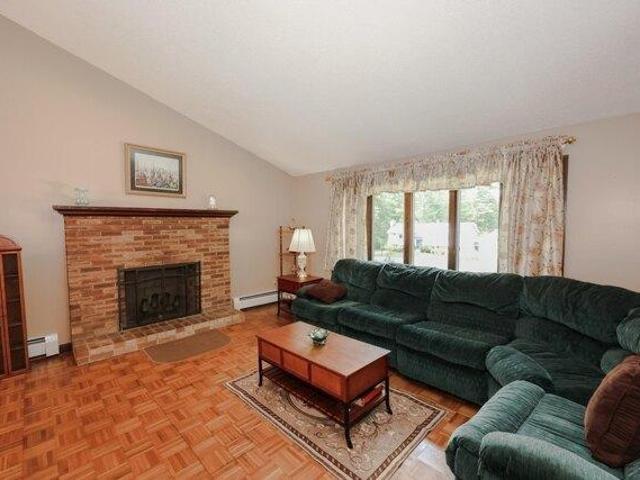 house with 4 bedroom, m NH DS103885141
