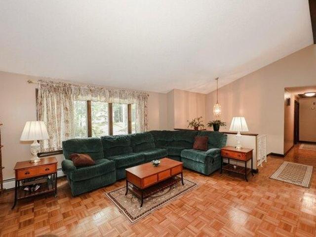 house with 4 bedroom, m NH ES104809420