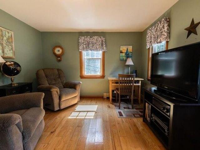 house with 4 bedroom, m NH ES105106168