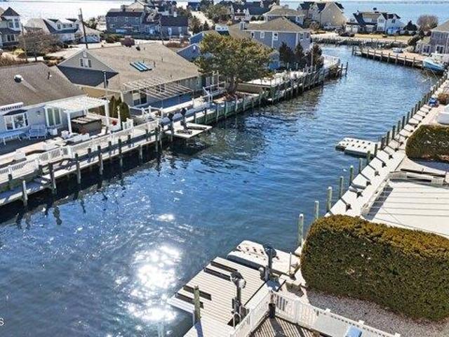 house with 4 bedroom, Mantoloking NJ DLS102778698