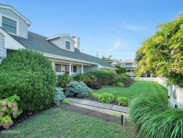 house with 4 bedroom, Mantoloking NJ DS102559622