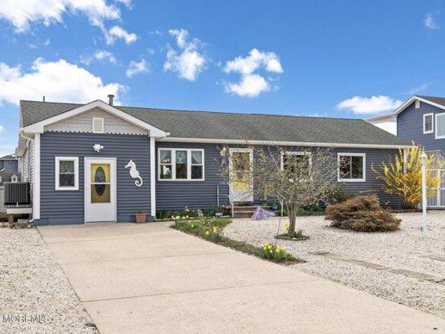 house with 4 bedroom, Manahawkin NJ DLS102256186