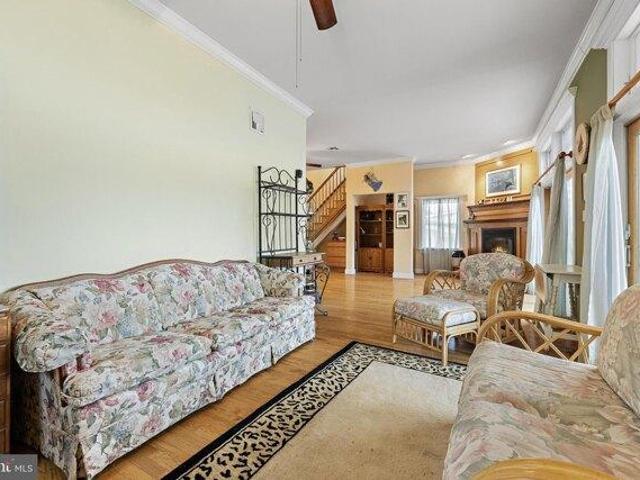 house with 4 bedroom, Manahawkin NJ ES105159291