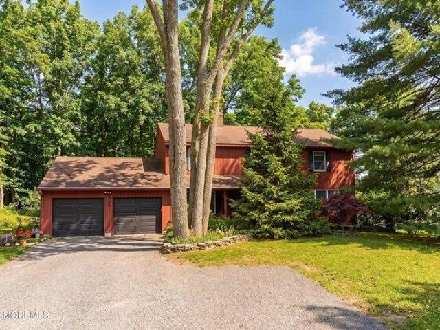 house with 4 bedroom, Manalapan NJ DLS102776210