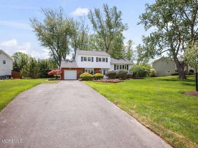 house with 4 bedroom, Manalapan NJ DLS102779778
